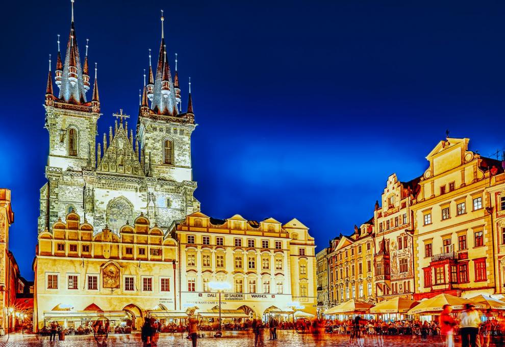 Tipy na netradiční výlety v Praze: Projděte si soukromou sbírku ...